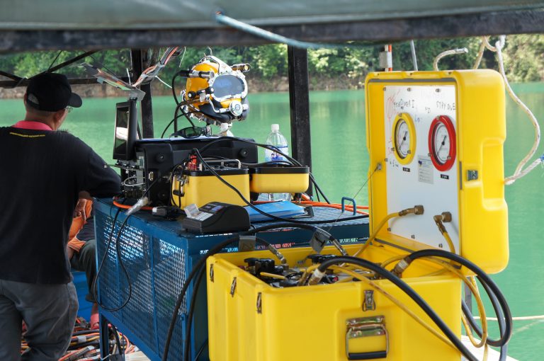 Why Us | GlobalTechserve Marine